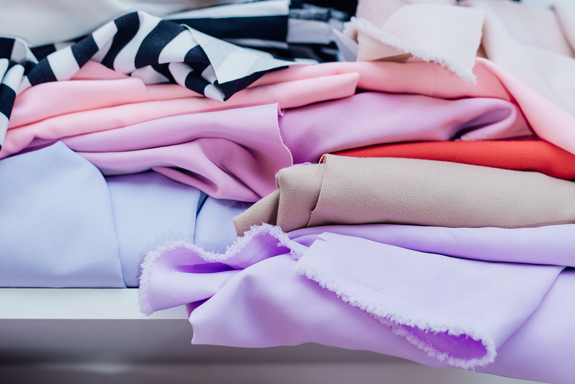 What is Knitted Fabric and Its Properties? - Aspina Tekstil